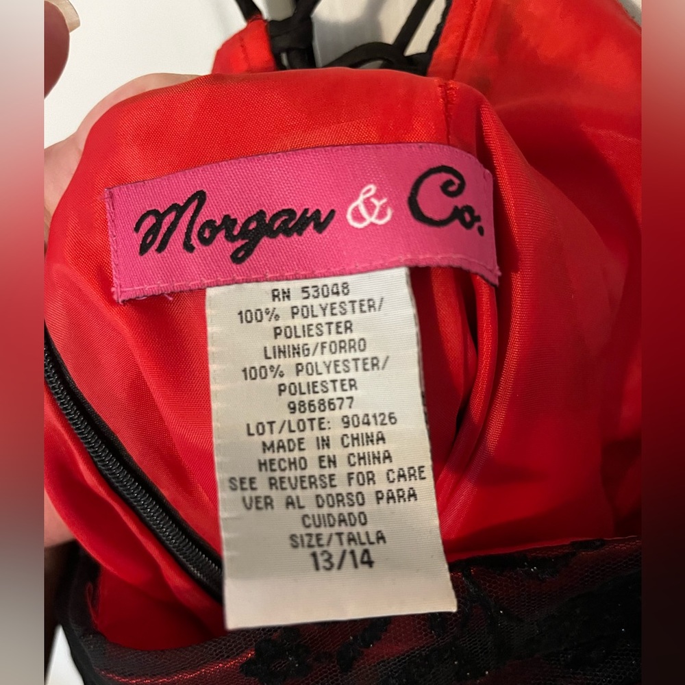 Morgan & Co Red And Black Tulle Formal Dress - Gem